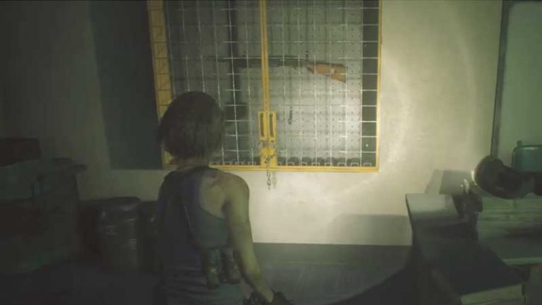 How To Unlock Shotgun In RE3 Remake - Bolt Cutter Location