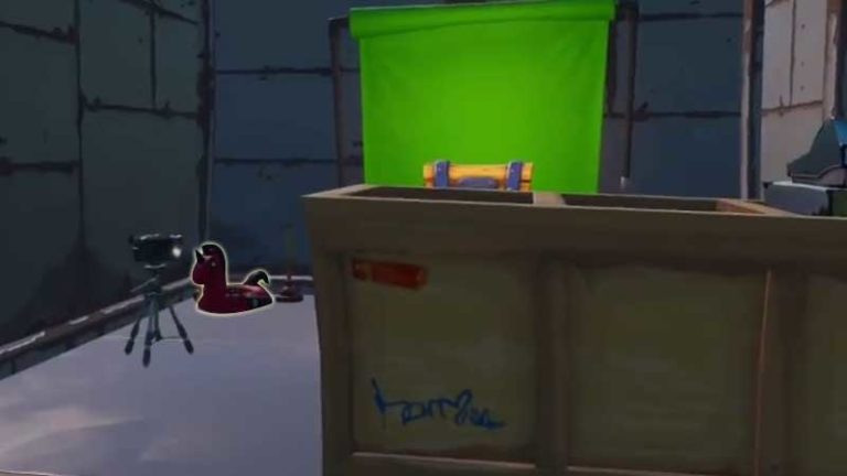 Fortnite Yatch Deadpool Floaties Location Screenshots