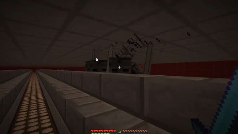 Minecraft: How To Show Hitboxes & Its Uses - Gamer Tweak