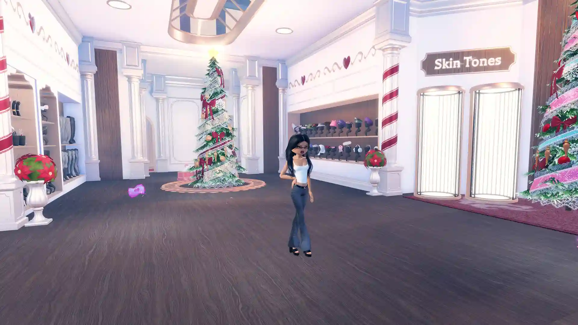 How to Enable FreeCam on Roblox